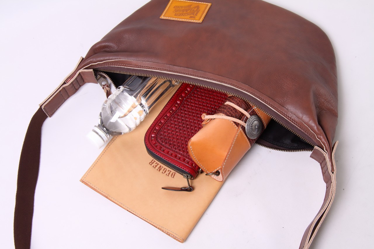 Webike | DEGNER デグナー レザーバナナバッグ(W-105) | ショルダーバッグ 通販