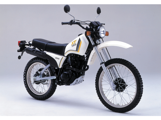 1982年式 XT200の諸元・スペック情報 | ウェビック