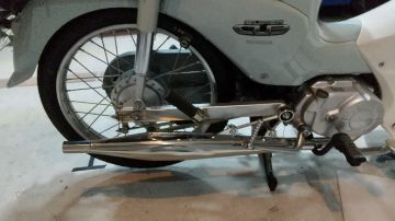 HONDA スーパーカブ110 KITACO:キタコ クラシックダウンマフラーを使った、非公開ユーザーさんのバイク用品インプレッションです。バイク用品レビュー、口コミ、適合情報、コスパや性能 ...