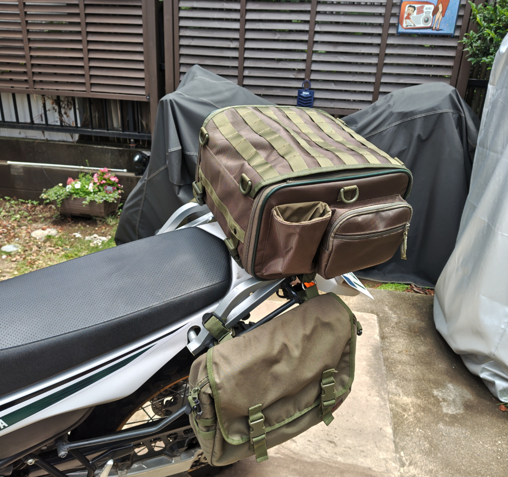 YAMAHA セロー 250 HenlyBegins:ヘンリービギンズ DH-762 ツーリングシートバッグBASICを使った、非公開ユーザーさんのバイク用品インプレッションです。バイク用品 ...