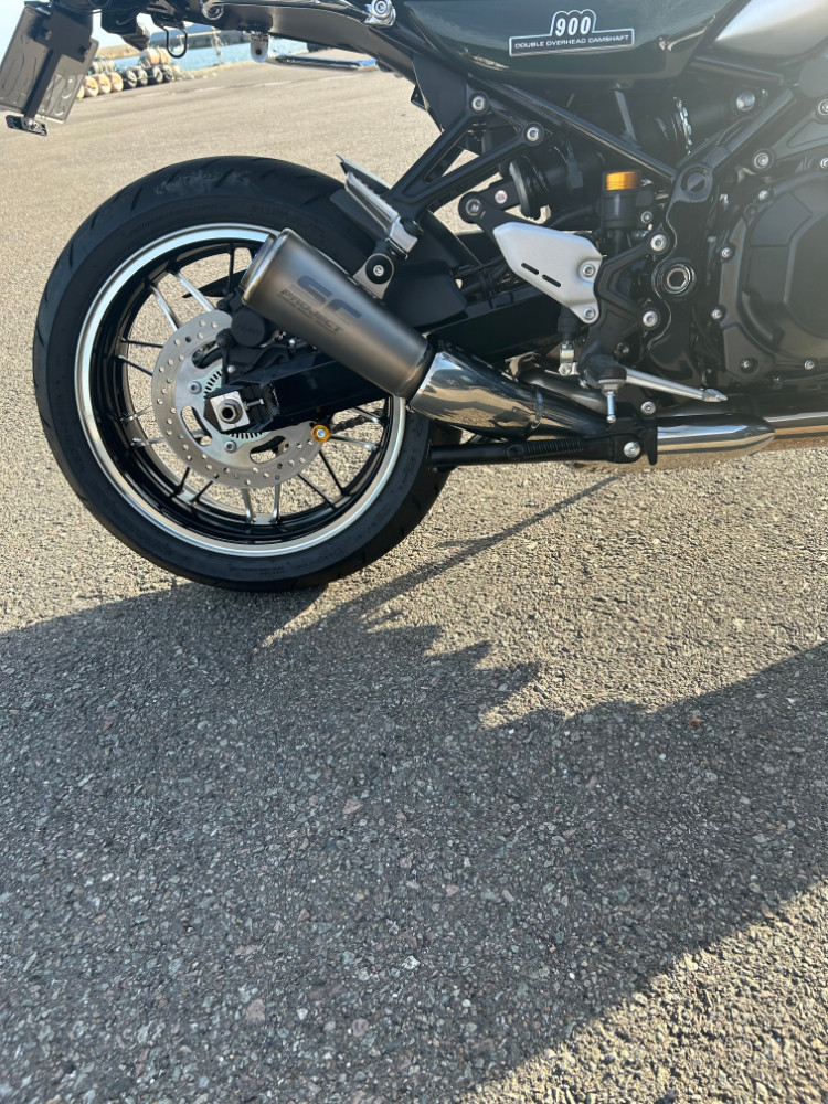 KAWASAKI Z900RS SC-PROJECT:SCプロジェクト S1-GP スリップオンサイレンサー＆フルチタンリンクパイプを使った ...