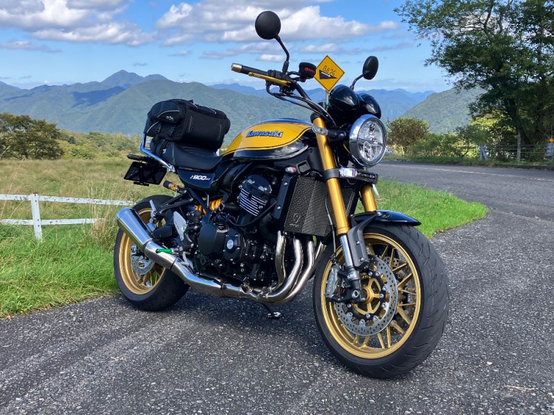 KAWASAKI Z900RS EFFEX:エフェックス ハンドルバーウェイト BIG アルミハンドル用を使った、非公開ユーザーさんのバイク用品インプレッションです。バイク用品レビュー、口コミ ...