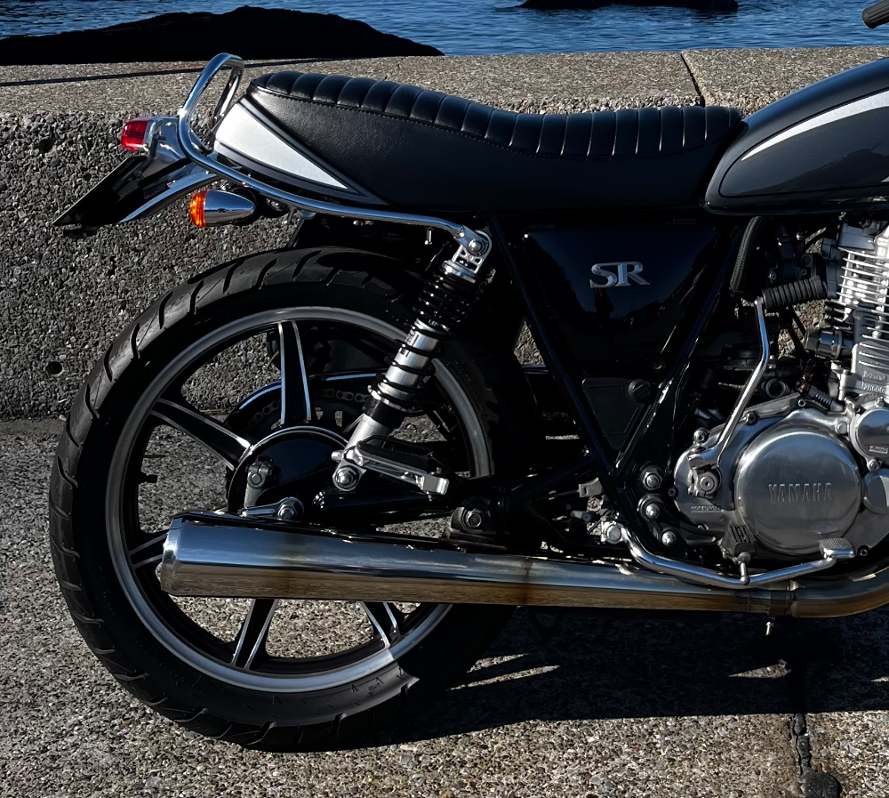 YAMAHA SR400 DAYTONA:デイトナ ステンレスショートリアフェンダーを使った、Maroさんのバイク用品インプレッションです。バイク用品レビュー、口コミ、適合情報、コスパや性能 ...