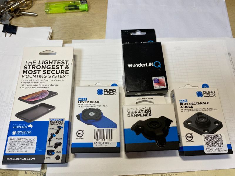 BMW R1200RT Quad Lock:クアッドロック 衝撃吸収ダンパーを使った、リターンCBさんのバイク用品インプレッションです。バイク ...