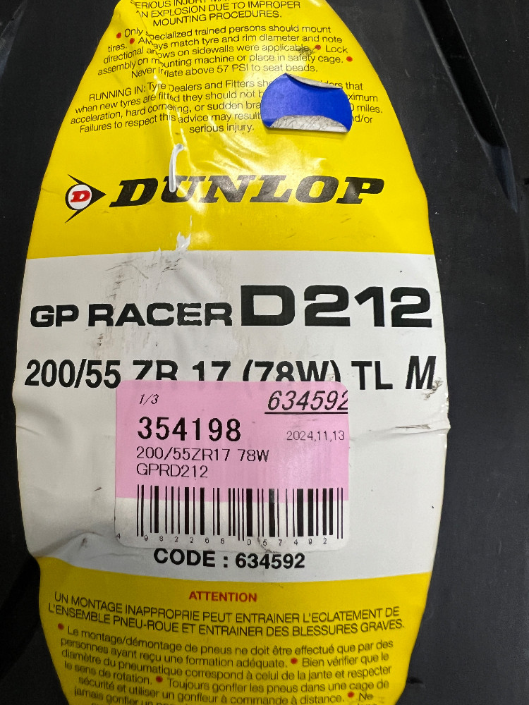 KAWASAKI ZX-10R DUNLOP:ダンロップ SPORTMAX GP RACER D212 【200/55ZR17M (78W ...