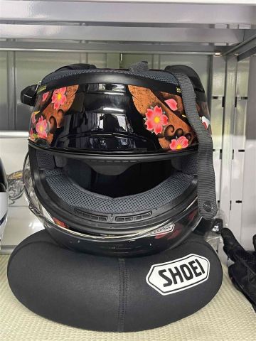 SHOEI:ショウエイ HELMET REPAIR DOUGHNUTを使った、くろペガさんのバイク用品インプレッションです。バイク用品レビュー ...