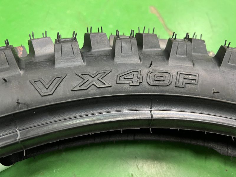 HUSQVARNA TE250 IRC:アイアールシー VX40 【90/90-21 54M WT】 タイヤを使った、タツヤさんのバイク用品 ...