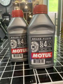 MOTUL:モチュール DOT 4 LV(DOT 4 LV)【0.5L×1】を使った、GASGASさんのバイク用品インプレッションです。バイク ...