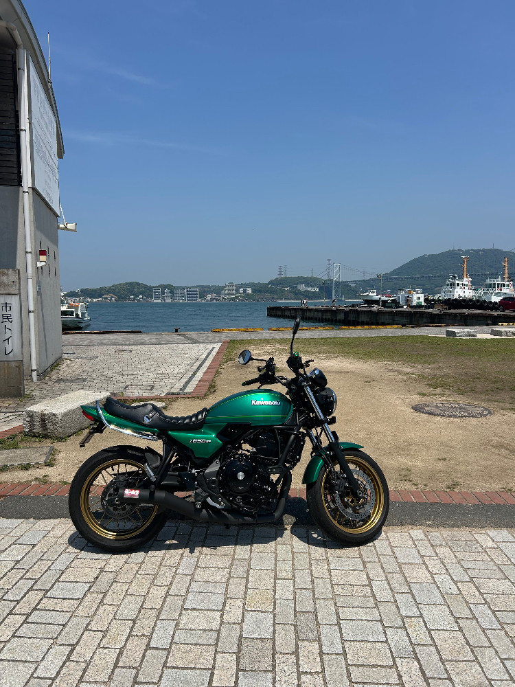 KAWASAKI Z650RS ARCHI:アーキ ロングテールカウルを使った、ビバークさんのバイク用品インプレッションです。バイク用品レビュー、口コミ、適合情報、コスパや性能評価は「ウェビック」