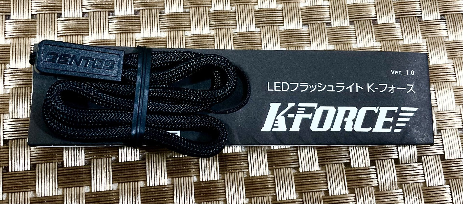 KAWASAKI ニンジャ 250SL GENTOS:ジェントス K-FORCEシリーズ KF-143Dを使った、ウェビックは世界一さんのバイク用品インプレッションです。バイク用品レビュー ...