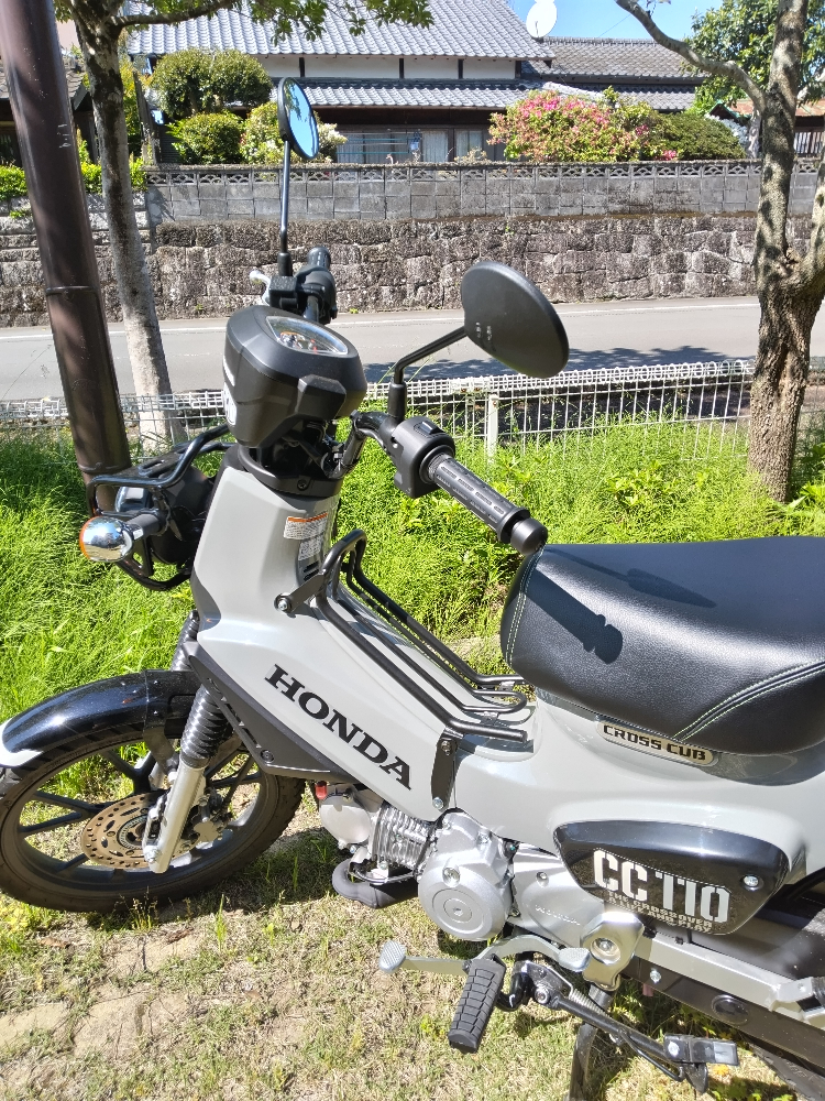 HONDA クロスカブ110 KITACO:キタコ ファッションセンターキャリアーを使った、うっちゃん。さんのバイク用品インプレッションです。バイク用品レビュー、口コミ、適合情報、コスパや性能 ...
