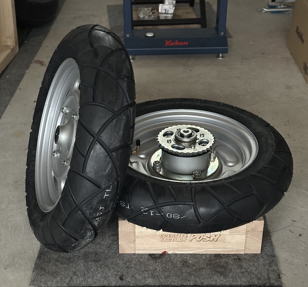 HONDA エイプ100 TIMSUN:ティムソン TS636 【120/80-12 65J TL】 タイヤを使った、KAWIさんのバイク用品インプレッションです。バイク用品レビュー、口コミ ...