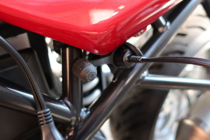 BMW R1200R TECMATE:テックメイト O09 DIN・ヘラーソケットケーブルを使った、Bloodさんのバイク用品インプレッション ...