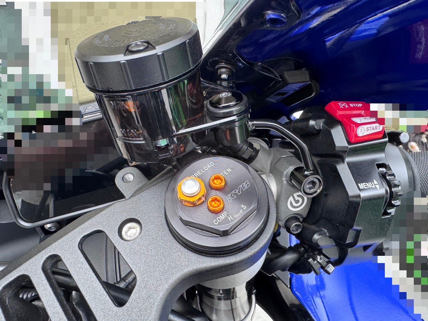 YAMAHA YZF-R1 PLOT:プロト オイルタンクステー ブレーキ S50タンク付きを使った、せなさんのバイク用品インプレッションです。バイク用品レビュー、口コミ、適合情報、コスパや ...