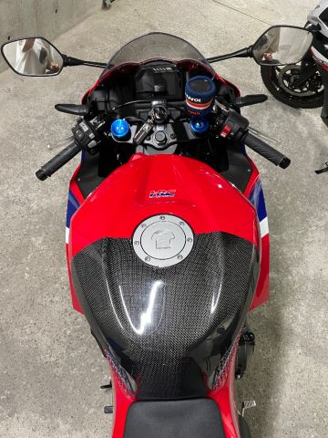 Magical Racing:マジカルレーシング タンクエンドを使った、非公開ユーザーさんのバイク用品インプレッションです。バイク用品レビュー ...