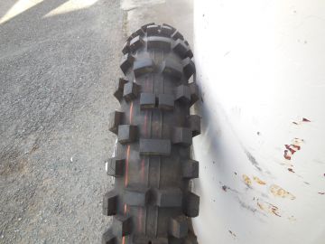 KTM 350EXC-F SIXDAYS IRC:アイアールシー VX30 【110/100-18 64M WT】 タイヤを使った、マッツさん ...