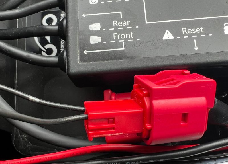 SUZUKI HAYABUSA KITACO:キタコ サービスコネクターSETを使った、レイジさんのバイク用品インプレッションです。バイク用品 ...