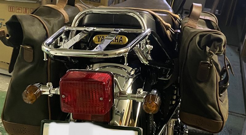 YAMAHA SR400 Sym’z Craft:シムズクラフト リヤウインカー移設ブラケットを使った、非公開ユーザーさんのバイク用品 ...