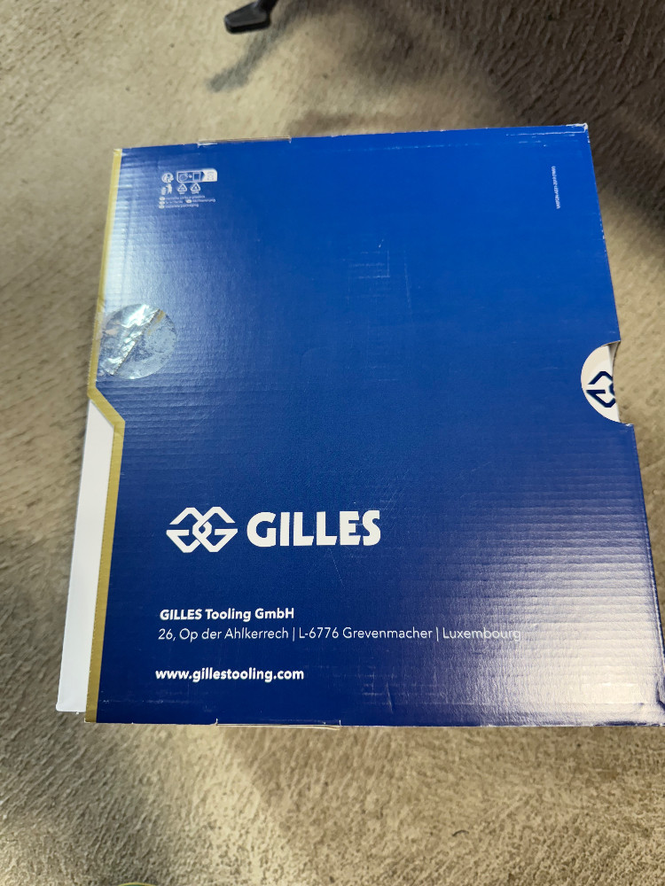 BMW S1000R GILLES TOOLING:ギルズツーリング アジャスタブル バックステップキットを使った、piraさんのバイク用品インプレッションです。バイク用品レビュー、口コミ ...