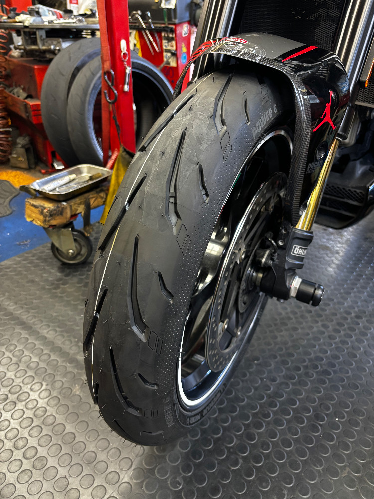 DUCATI MONSTER 1200R MICHELIN:ミシュラン POWER 6 【120/70ZR17 M/C 58W TL】 パワー ...